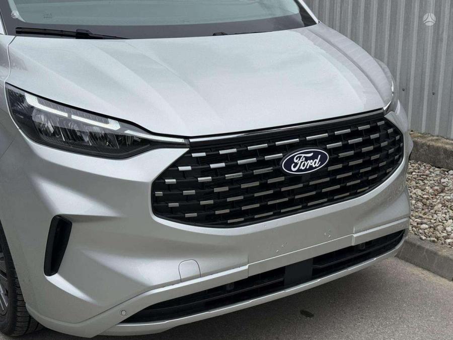 Pelēks Ford Tourneo Custom 2024 Vilkaviškis, ar dzinēja tilpumu 2.00 L un nobraukumu 9 tūkst. km par 40000 €, foto 10 vietnē AUTOMOTO.COM.LV