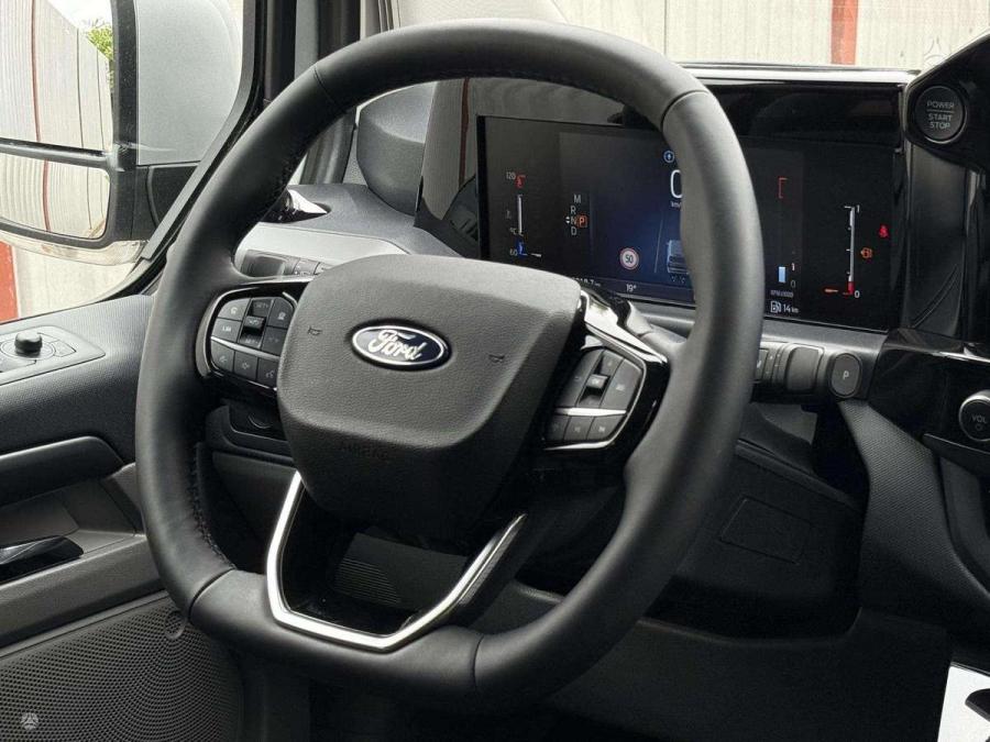 Pelēks Ford Tourneo Custom 2024 Vilkaviškis, ar dzinēja tilpumu 2.00 L un nobraukumu 9 tūkst. km par 40000 €, foto 11 vietnē AUTOMOTO.COM.LV
