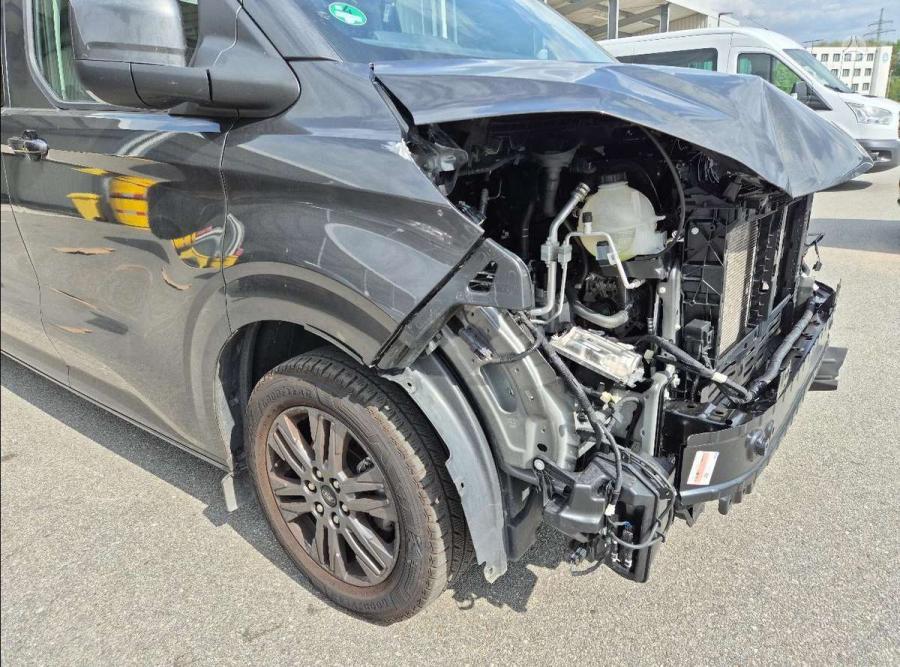Grey Ford Tourneo Custom 2025 in Klaipeda, with an engine capacity of 2.00 L and mileage of 16 thousand km for 13800 €, photo 20 on AUTOMOTO.COM.LV