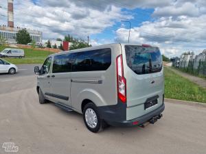 Grey Ford Tourneo Custom 2015 in Kaunas, with an engine capacity of 2.20 L and mileage of 290 thousand km for 12990 €, photo 11 on AUTOMOTO.COM.LV