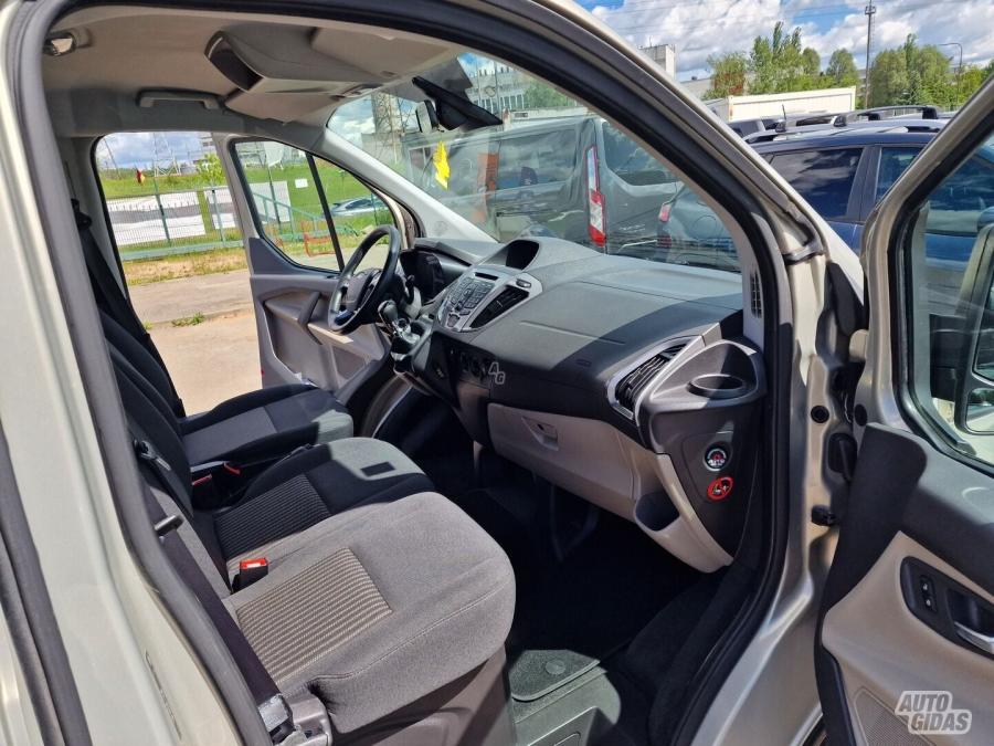 Grey Ford Tourneo Custom 2015 in Kaunas, with an engine capacity of 2.20 L and mileage of 290 thousand km for 12990 €, photo 22 on AUTOMOTO.COM.LV