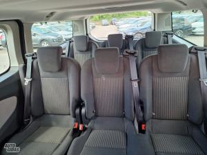 Grey Ford Tourneo Custom 2015 in Kaunas, with an engine capacity of 2.20 L and mileage of 290 thousand km for 12990 €, photo 24 on AUTOMOTO.COM.LV