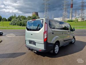 Grey Ford Tourneo Custom 2015 in Kaunas, with an engine capacity of 2.20 L and mileage of 290 thousand km for 12990 €, photo 9 on AUTOMOTO.COM.LV