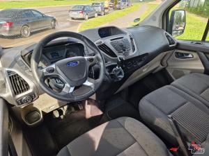 Grey Ford Tourneo Custom 2015 in Kaunas, with an engine capacity of 2.20 L and mileage of 290 thousand km for 12990 €, photo 13 on AUTOMOTO.COM.LV