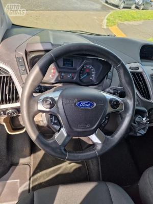 Grey Ford Tourneo Custom 2015 in Kaunas, with an engine capacity of 2.20 L and mileage of 290 thousand km for 12990 €, photo 18 on AUTOMOTO.COM.LV