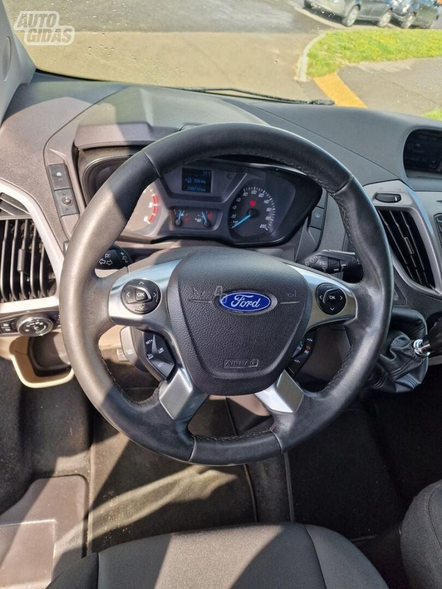 Grey Ford Tourneo Custom 2015 in Kaunas, with an engine capacity of 2.20 L and mileage of 290 thousand km for 12990 €, photo 18 on AUTOMOTO.COM.LV