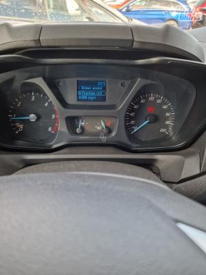 Grey Ford Tourneo Custom 2015 in Kaunas, with an engine capacity of 2.20 L and mileage of 290 thousand km for 12990 €, photo 20 on AUTOMOTO.COM.LV