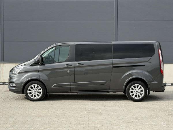 Pelēks Ford Tourneo Custom 2019 Šauļi, ar dzinēja tilpumu 2.00 L un nobraukumu 287 tūkst. km par 18990 €, foto 8 vietnē AUTOMOTO.COM.LV