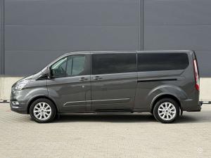 Pelēks Ford Tourneo Custom 2019 Šauļi, ar dzinēja tilpumu 2.00 L un nobraukumu 287 tūkst. km par 18990 €, foto 9 vietnē AUTOMOTO.COM.LV