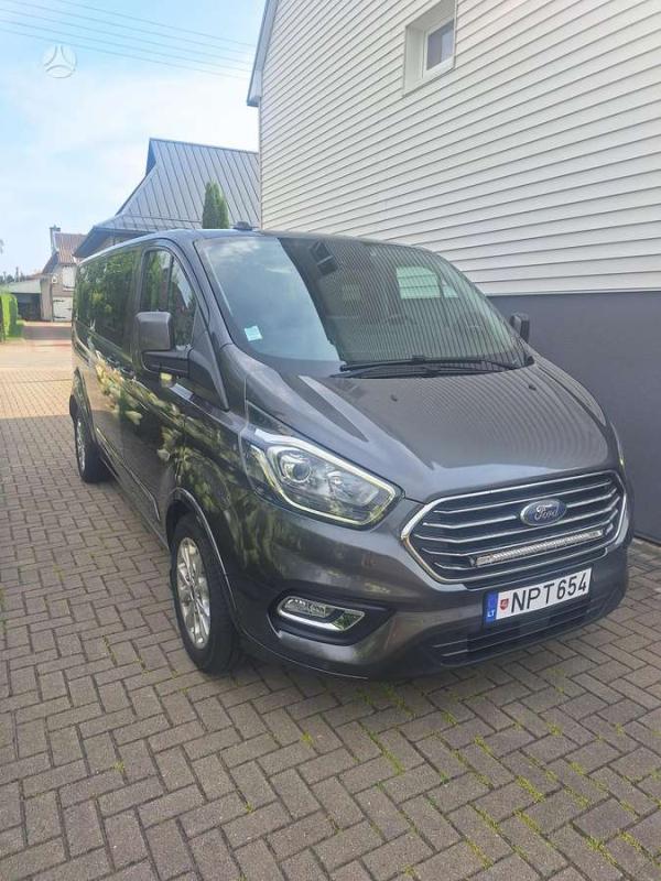 Pelēks Ford Tourneo Custom 2020 Šilalė, ar dzinēja tilpumu 2.00 L un nobraukumu 202 tūkst. km par 18500 €, foto 2 vietnē AUTOMOTO.COM.LV