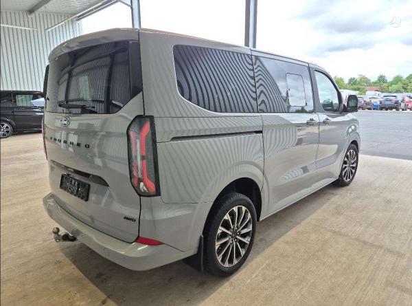Pelēks Ford Tourneo Custom 2026 Klaipėda, ar dzinēja tilpumu 2.00 L un nobraukumu 9 tūkst. km par 8300 €, foto 4 vietnē AUTOMOTO.COM.LV