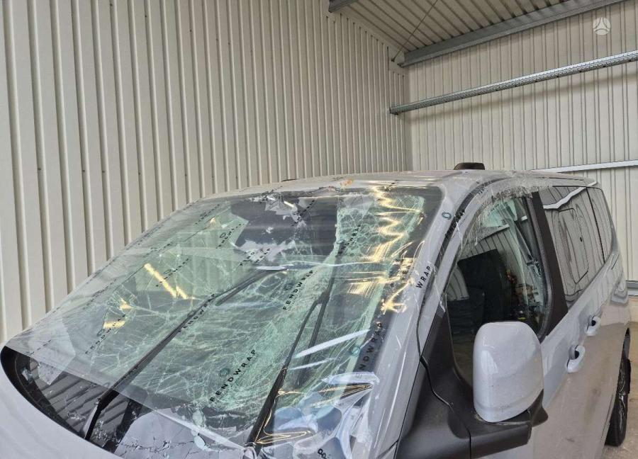 Pelēks Ford Tourneo Custom 2026 Klaipėda, ar dzinēja tilpumu 2.00 L un nobraukumu 9 tūkst. km par 8300 €, foto 20 vietnē AUTOMOTO.COM.LV