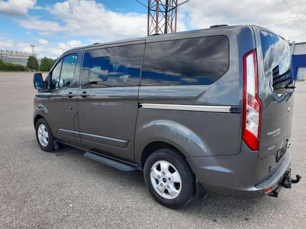 Ford Tourneo Custom 2017 Kauņa, ar dzinēja tilpumu 2.00 L un nobraukumu 173 tūkst. km par 14600 €, foto 4 vietnē AUTOMOTO.COM.LV