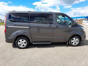 Ford Tourneo Custom 2017 in Kaunas, with an engine capacity of 2.00 L and mileage of 173 thousand km for 14600 €, photo 9 on AUTOMOTO.COM.LV