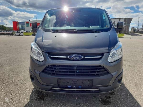 Ford Tourneo Custom 2017 Kauņa, ar dzinēja tilpumu 2.00 L un nobraukumu 173 tūkst. km par 14600 €, foto 10 vietnē AUTOMOTO.COM.LV
