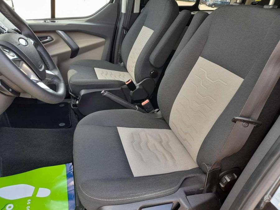 Ford Tourneo Custom 2017 in Kaunas, with an engine capacity of 2.00 L and mileage of 173 thousand km for 14600 €, photo 15 on AUTOMOTO.COM.LV
