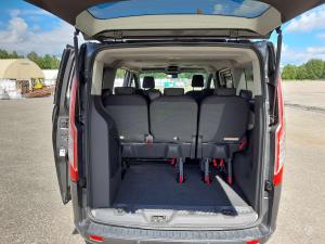 Ford Tourneo Custom 2017 in Kaunas, with an engine capacity of 2.00 L and mileage of 173 thousand km for 14600 €, photo 24 on AUTOMOTO.COM.LV