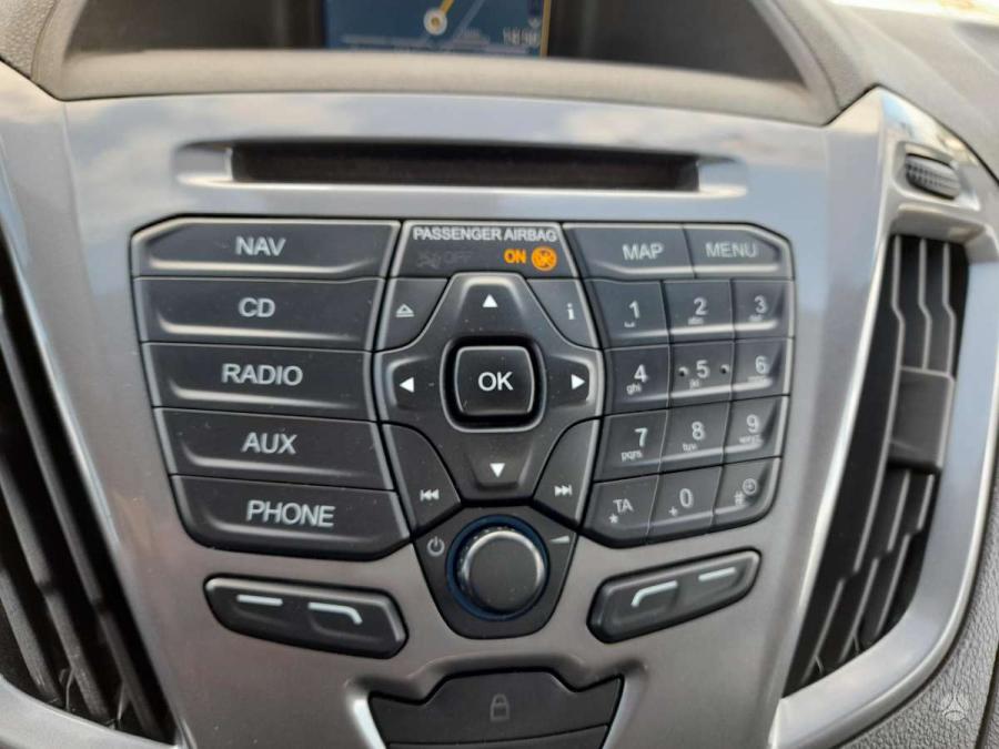 Ford Tourneo Custom 2017 in Kaunas, with an engine capacity of 2.00 L and mileage of 173 thousand km for 14600 €, photo 30 on AUTOMOTO.COM.LV