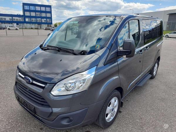 Ford Tourneo Custom 2017 in Kaunas, with an engine capacity of 2.00 L and mileage of 173 thousand km for 13800 €, photo 2 on AUTOMOTO.COM.LV