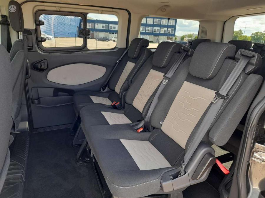 Ford Tourneo Custom 2017 Kauņa, ar dzinēja tilpumu 2.00 L un nobraukumu 173 tūkst. km par 13800 €, foto 18 vietnē AUTOMOTO.COM.LV
