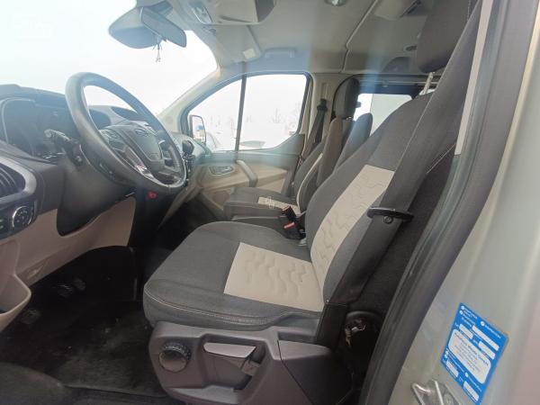 Ford Tourneo Custom 2016 in Kretinga, with an engine capacity of 2.20 L and mileage of 263 thousand km for 12500 €, photo 7 on AUTOMOTO.COM.LV