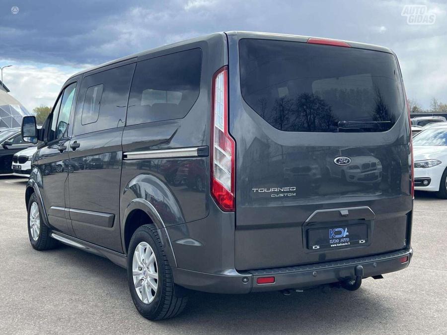Ford Tourneo Custom 2017 Marijampole, ar dzinēja tilpumu 2.00 L un nobraukumu 160 tūkst. km par 17250 €, foto 11 vietnē AUTOMOTO.COM.LV