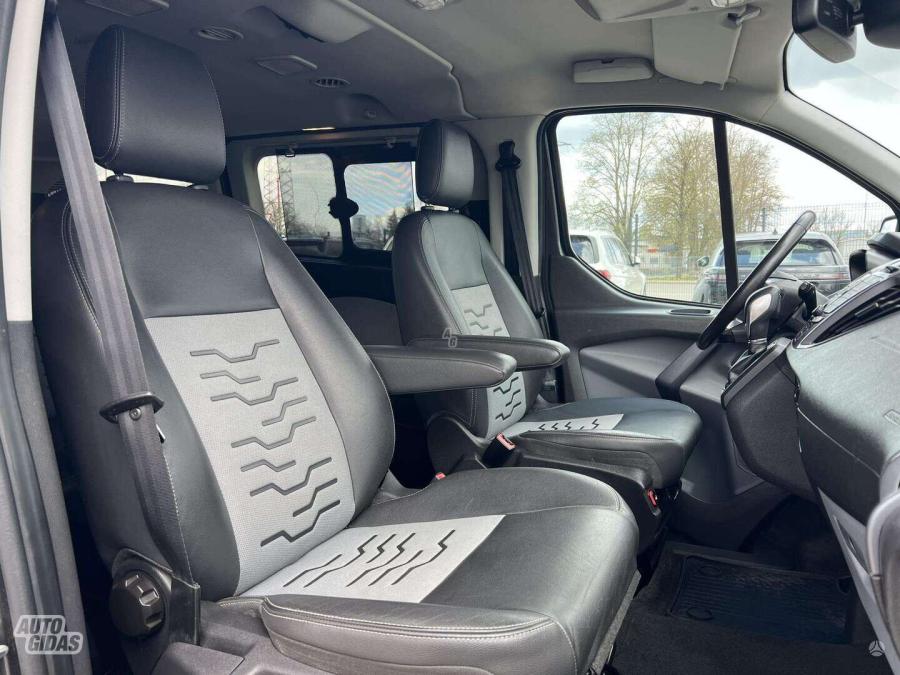 Ford Tourneo Custom 2017 Marijampole, ar dzinēja tilpumu 2.00 L un nobraukumu 160 tūkst. km par 17250 €, foto 21 vietnē AUTOMOTO.COM.LV