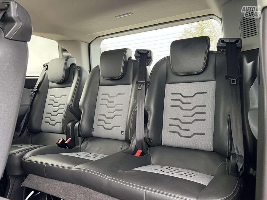 Ford Tourneo Custom 2017 Marijampole, ar dzinēja tilpumu 2.00 L un nobraukumu 160 tūkst. km par 17250 €, foto 25 vietnē AUTOMOTO.COM.LV