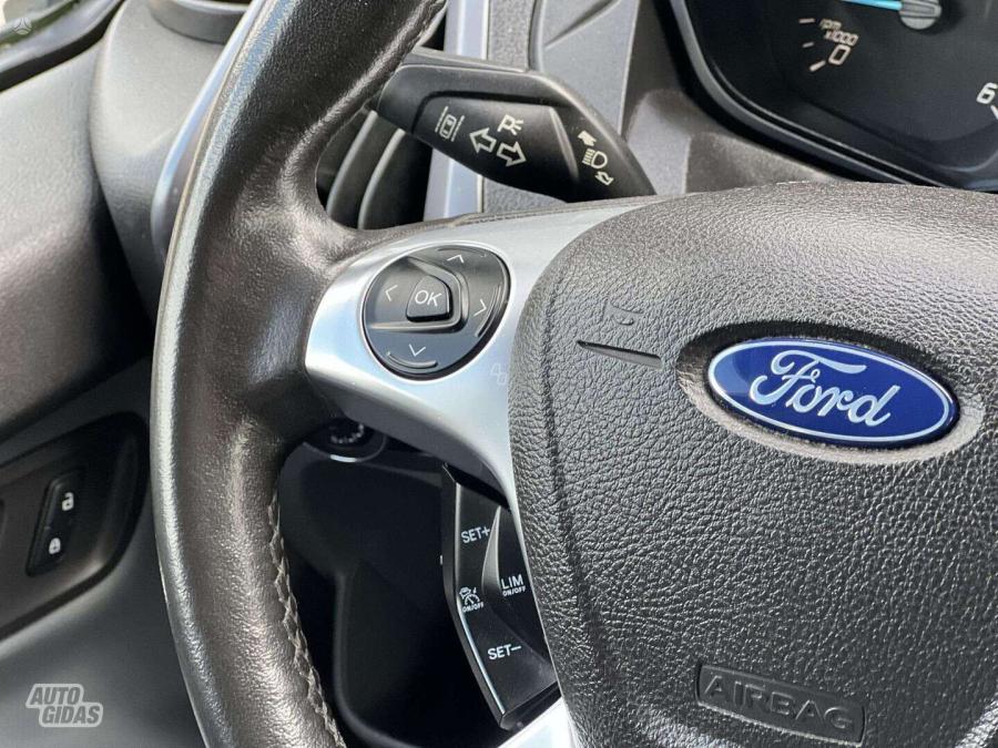 Ford Tourneo Custom 2017 Marijampole, ar dzinēja tilpumu 2.00 L un nobraukumu 160 tūkst. km par 17250 €, foto 30 vietnē AUTOMOTO.COM.LV