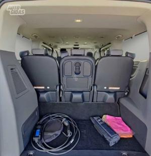 Ford Tourneo Custom 2020 in Pasvalys, with an engine capacity of 1.00 L and mileage of 73 thousand km for 20000 €, photo 5 on AUTOMOTO.COM.LV