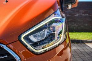 Orange Ford Tourneo Custom 2020 in Marijampole, with an engine capacity of 2.00 L and mileage of 176 thousand km for 20950 €, photo 8 on AUTOMOTO.COM.LV