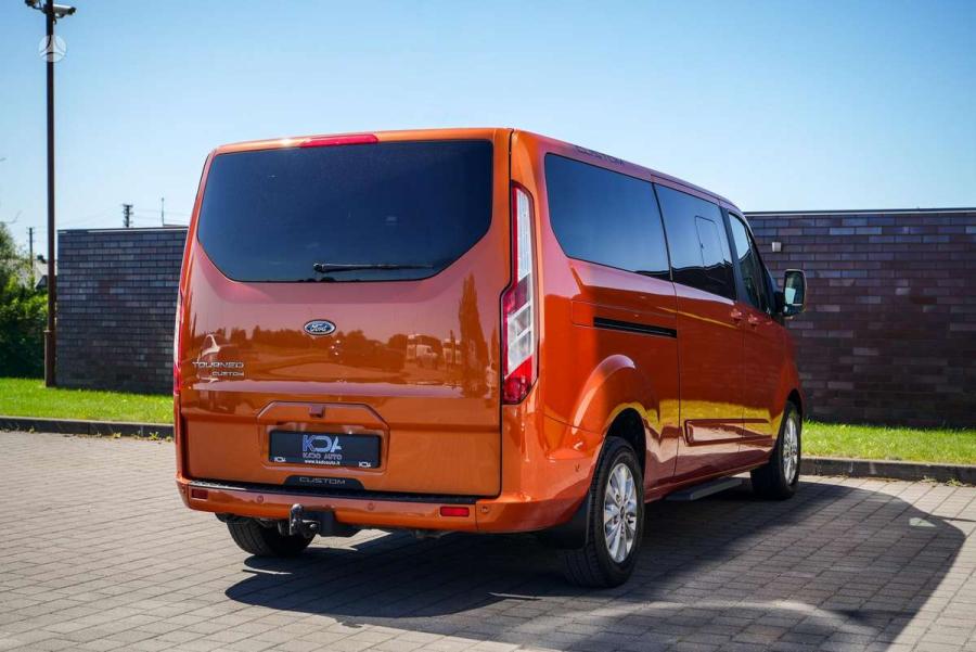 Orange Ford Tourneo Custom 2020 in Marijampole, with an engine capacity of 2.00 L and mileage of 176 thousand km for 20950 €, photo 13 on AUTOMOTO.COM.LV