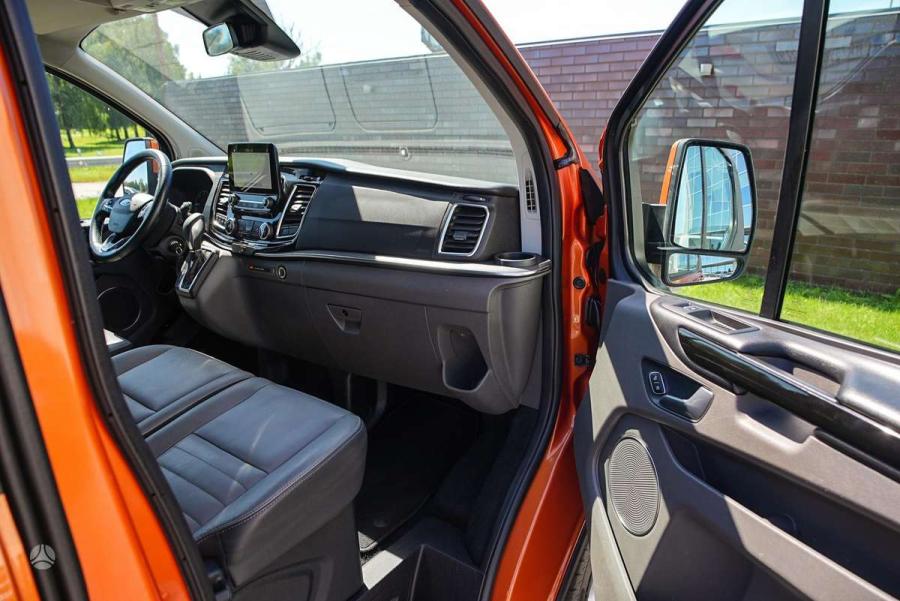 Orange Ford Tourneo Custom 2020 in Marijampole, with an engine capacity of 2.00 L and mileage of 176 thousand km for 20950 €, photo 31 on AUTOMOTO.COM.LV