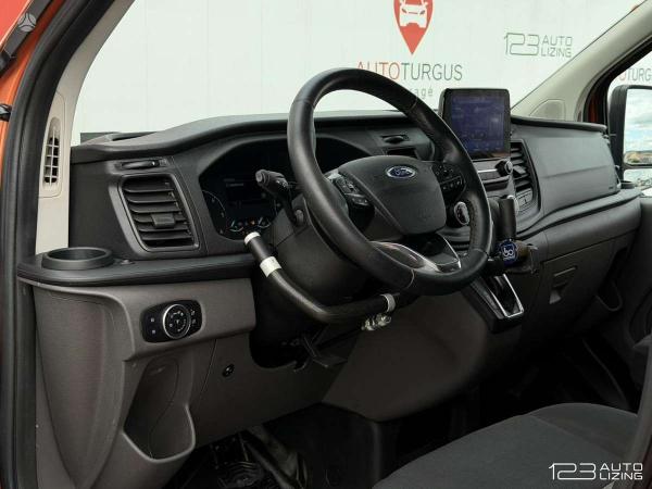 Oranžs Ford Tourneo Custom 2021 Tauragė, ar dzinēja tilpumu 2.00 L un nobraukumu 140 tūkst. km par 14900 €, foto 8 vietnē AUTOMOTO.COM.LV