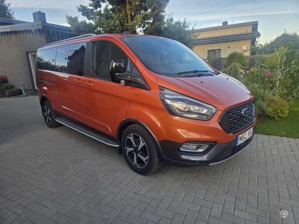 Oranžs Ford Tourneo Custom 2021 Viļņa, ar dzinēja tilpumu 2.00 L un nobraukumu 71 tūkst. km par 31000 €, foto 1 vietnē AUTOMOTO.COM.LV
