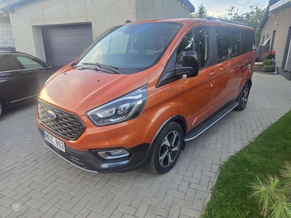 Oranžs Ford Tourneo Custom 2021 Viļņa, ar dzinēja tilpumu 2.00 L un nobraukumu 71 tūkst. km par 31000 €, foto 3 vietnē AUTOMOTO.COM.LV