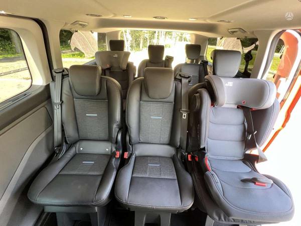 Oranžs Ford Tourneo Custom 2023 Viļņa, ar dzinēja tilpumu 2.00 L un nobraukumu 105 tūkst. km par 33750 €, foto 8 vietnē AUTOMOTO.COM.LV