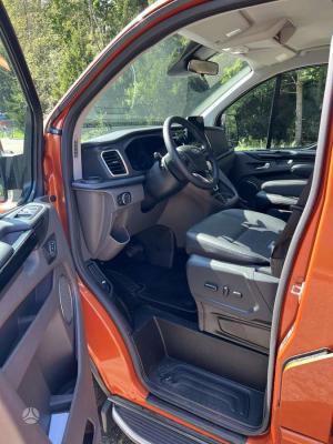 Oranžs Ford Tourneo Custom 2023 Viļņa, ar dzinēja tilpumu 2.00 L un nobraukumu 105 tūkst. km par 33750 €, foto 10 vietnē AUTOMOTO.COM.LV