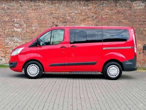 Red Ford Tourneo Custom 2015 in Vilnius, with an engine capacity of 2.20 L and mileage of 232 thousand km for 12299 €, photo 5 on AUTOMOTO.COM.LV