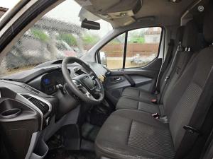 White Ford Tourneo Custom 2013 in Taurage, with an engine capacity of 2.20 L and mileage of 330 thousand km for 4900 €, photo 12 on AUTOMOTO.COM.LV