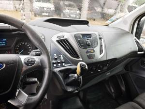 Balts Ford Tourneo Custom 2013 Tauragė, ar dzinēja tilpumu 2.20 L un nobraukumu 330 tūkst. km par 4900 €, foto 13 vietnē AUTOMOTO.COM.LV