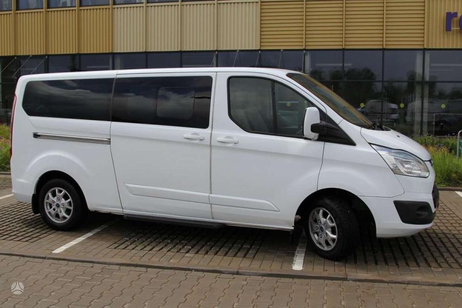 Balts Ford Tourneo Custom 2014 Viļņa, ar dzinēja tilpumu 2.20 L un nobraukumu 252 tūkst. km par 11990 €, foto 4 vietnē AUTOMOTO.COM.LV