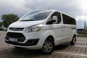Balts Ford Tourneo Custom 2014 Viļņa, ar dzinēja tilpumu 2.20 L un nobraukumu 252 tūkst. km par 11990 €, foto 8 vietnē AUTOMOTO.COM.LV