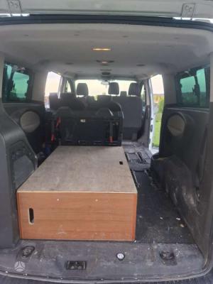 White Ford Tourneo Custom 2014 in Prienai, with an engine capacity of 2.20 L and mileage of 205 thousand km for 7900 €, photo 21 on AUTOMOTO.COM.LV