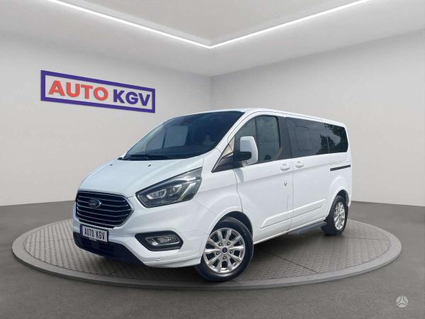 White Ford Tourneo Custom 2019 in Vilnius, with an engine capacity of 2.00 L and mileage of 243 thousand km for 21999 €, photo 1 on AUTOMOTO.COM.LV