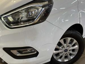 Balts Ford Tourneo Custom 2020 Viļņa, ar dzinēja tilpumu 2.00 L un nobraukumu 63 tūkst. km par 23750 €, foto 19 vietnē AUTOMOTO.COM.LV