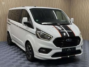 Balts Ford Tourneo Custom 2020 Marijampole, ar dzinēja tilpumu 2.00 L un nobraukumu 232 tūkst. km par 22900 €, foto  vietnē AUTOMOTO.COM.LV