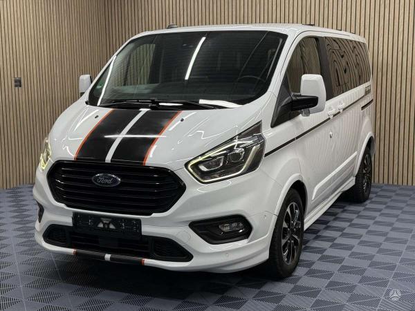White Ford Tourneo Custom 2020 in Marijampole, with an engine capacity of 2.00 L and mileage of 232 thousand km for 22900 €, photo 4 on AUTOMOTO.COM.LV