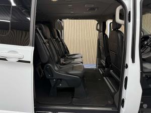 White Ford Tourneo Custom 2020 in Marijampole, with an engine capacity of 2.00 L and mileage of 232 thousand km for 22900 €, photo 12 on AUTOMOTO.COM.LV
