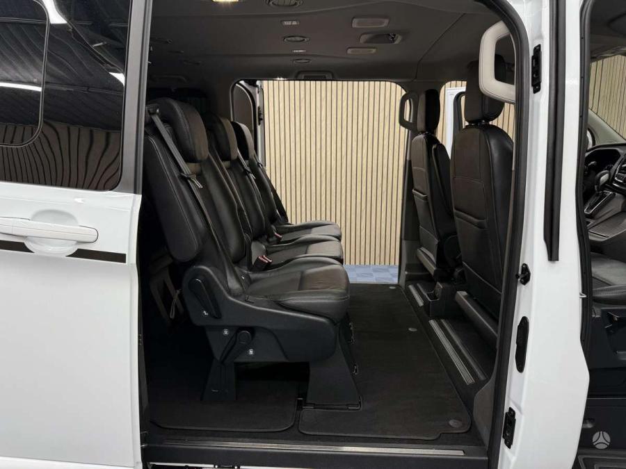 White Ford Tourneo Custom 2020 in Marijampole, with an engine capacity of 2.00 L and mileage of 232 thousand km for 22900 €, photo 12 on AUTOMOTO.COM.LV